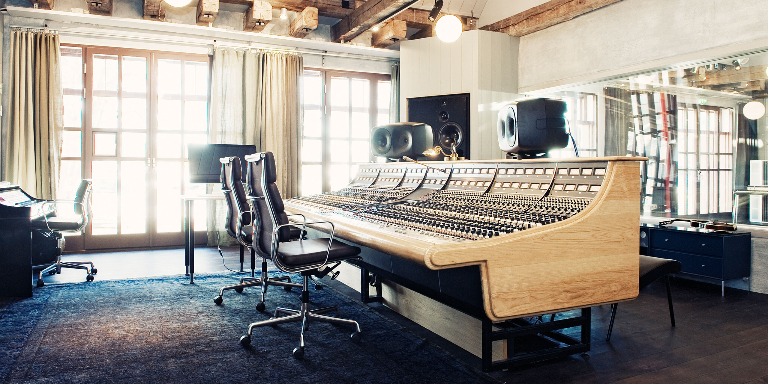 21 Awe-Inspiring Music Studios Around the World